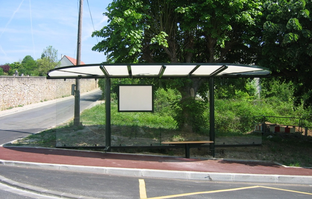 Installation d'un abris bus Héritage® , l'abri multi-formats.